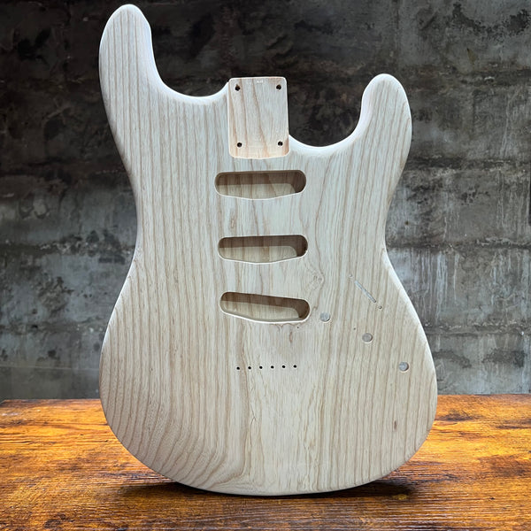 SSS Strat Style 1 Piece Swamp Ash Guitar Body Rear Route SEE DESCRIPTI ...